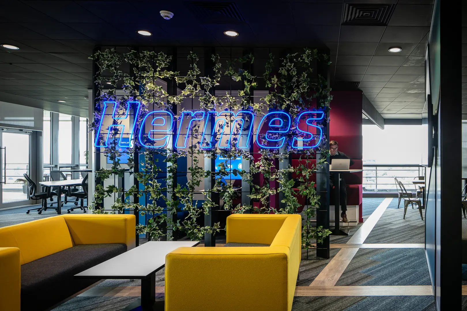 Evri tech hub • Office Insight